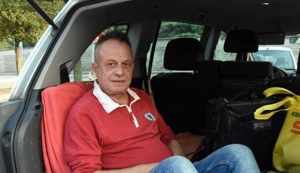 Dal palco di Zelig a vivere in auto: la triste parabola di Marco Della ...